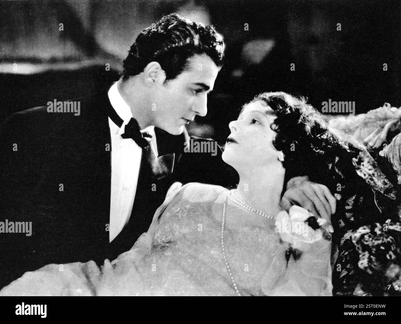 Gilbert roland hi-res stock photography and images - Alamy