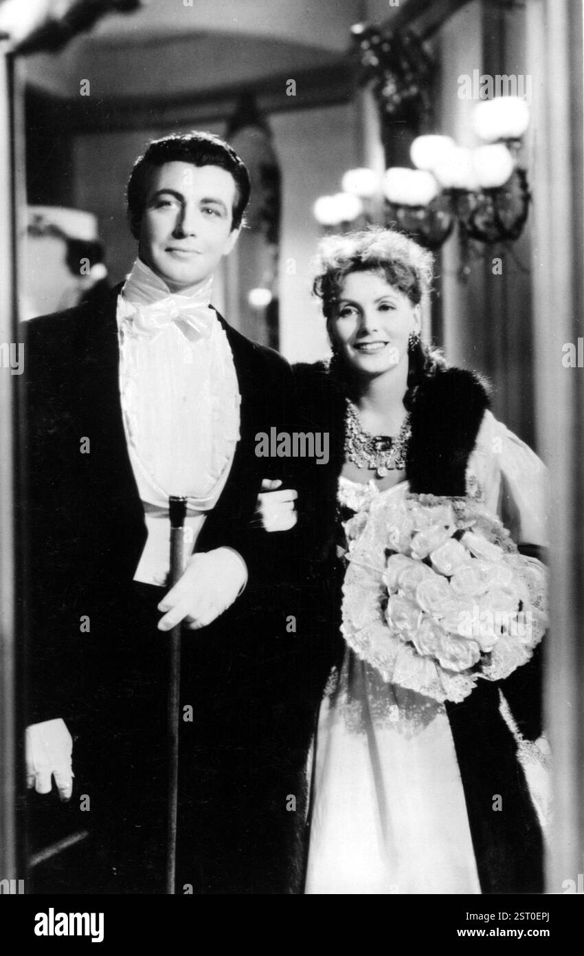 CAMILLE [US 1936] ROBERT TAYLOR, GRETA GARBO Date: 1936 Stock Photo - Alamy
