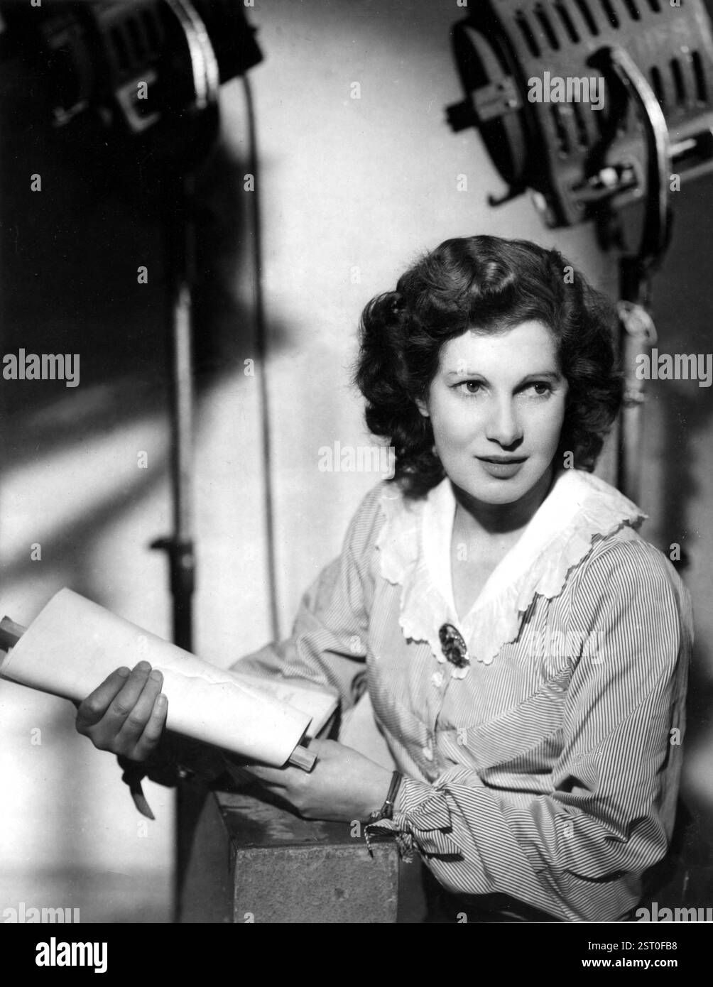 BLUE SCAR [BR 1949] Director / Screenwriter JILL CRAIGIE Date: 1949 ...