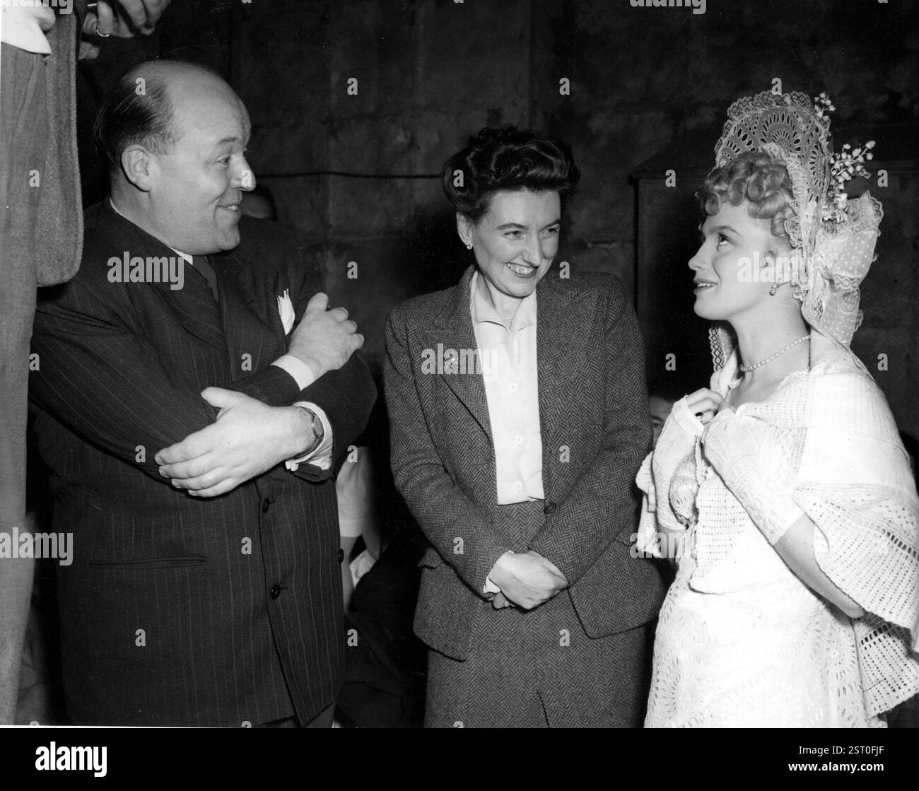 Screenwriter on set Black and White Stock Photos & Images - Alamy