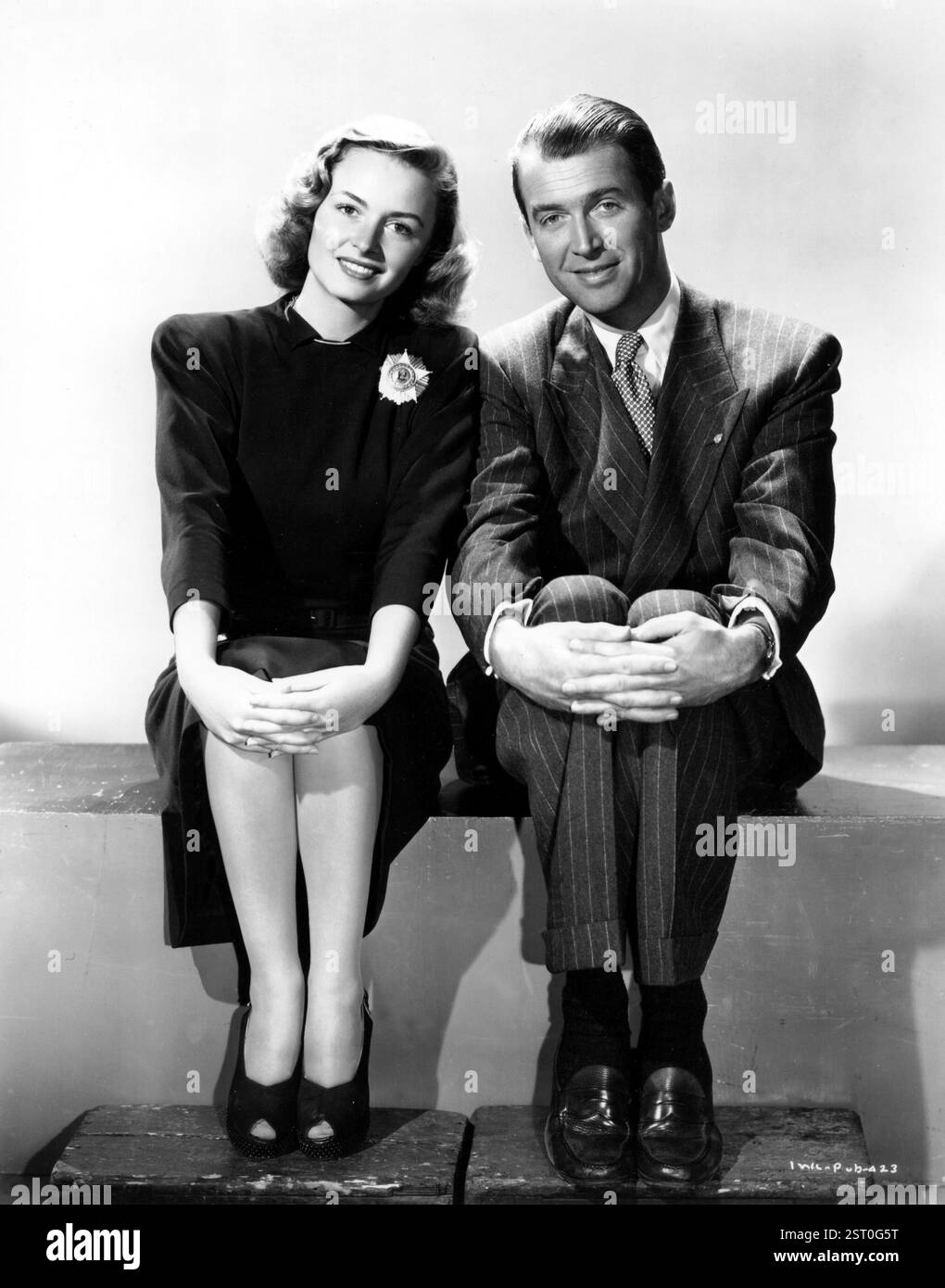 It's a wonderful life 1946 hi-res stock photography and images - Alamy