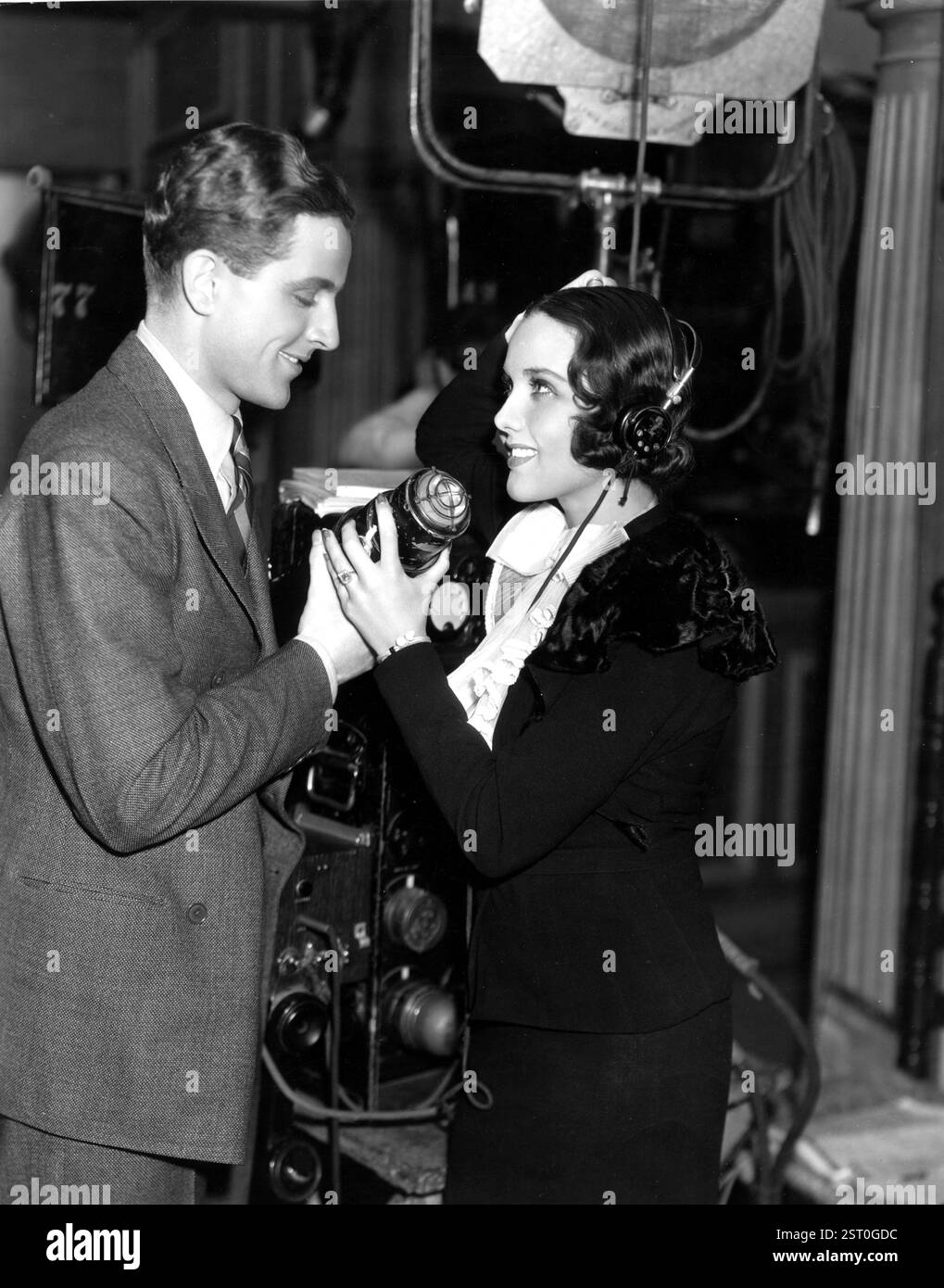 PRIVATE SCANDAL [US 1934] PHILLIPS HOLMES and MARY BRIAN off set Brian ...
