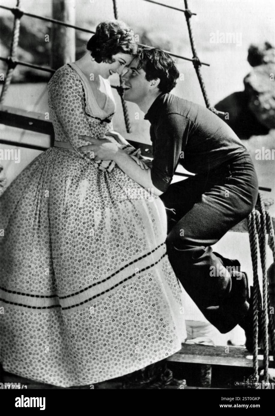 ACROSS TO SINGAPORE [US 1928] JOAN CRAWFORD, RAMON NOVARRO Date: 1928 ...
