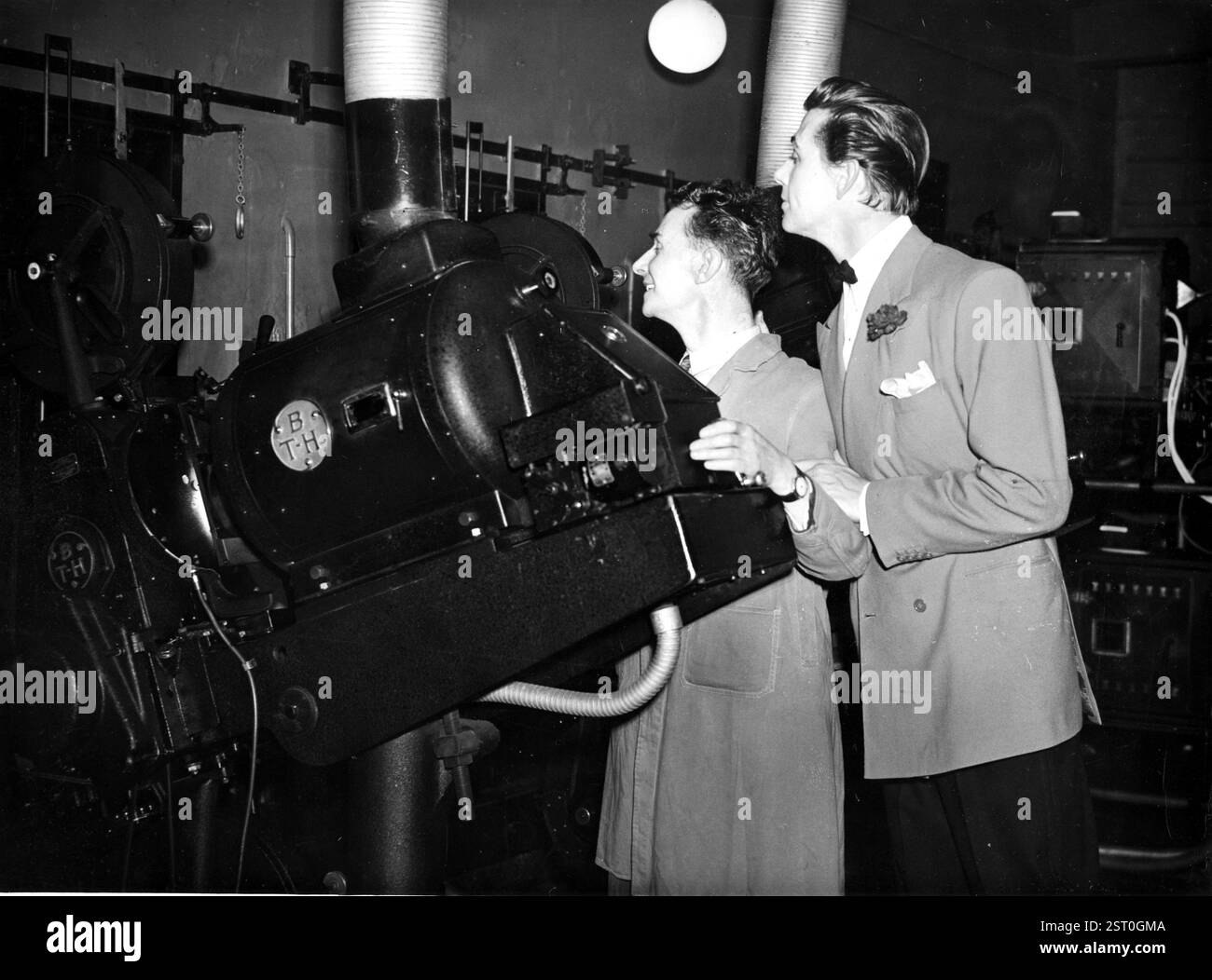 ODEON, MANCHESTER [1948] Maxwell Reed, who has been making personal ...