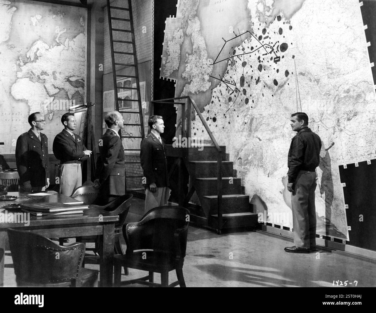 COMMAND DECISION [US 1948] CLARK GABLE Date: 1948 Stock Photo - Alamy