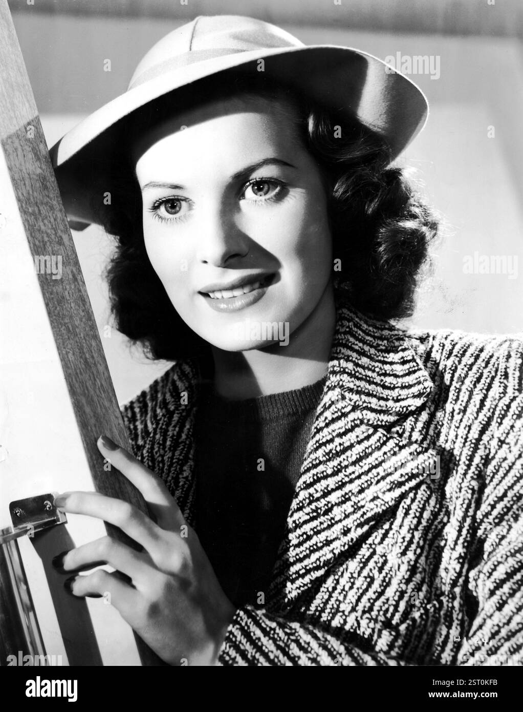 DANCE, GIRL, DANCE [US 1940] MAUREEN O'HARA Date: 1940 Stock Photo - Alamy