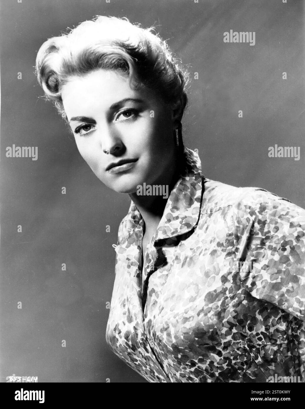 CONSTANCE TOWERS [b. 1933] US actor Date: 1933 Stock Photo - Alamy