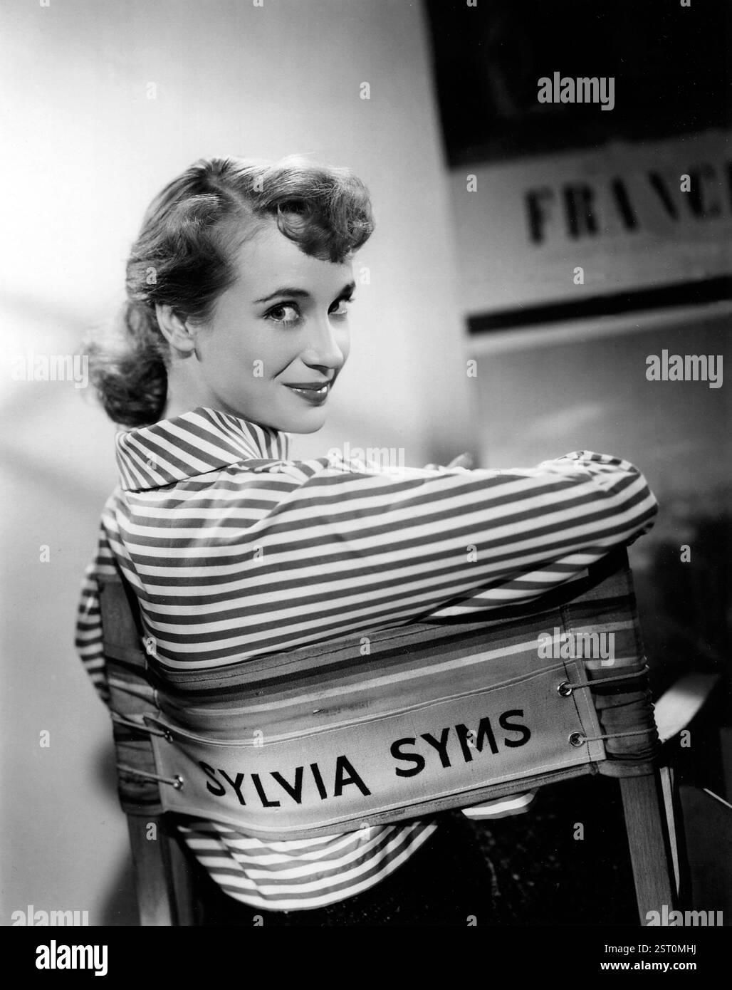 Actress sylvia syms hi-res stock photography and images - Alamy
