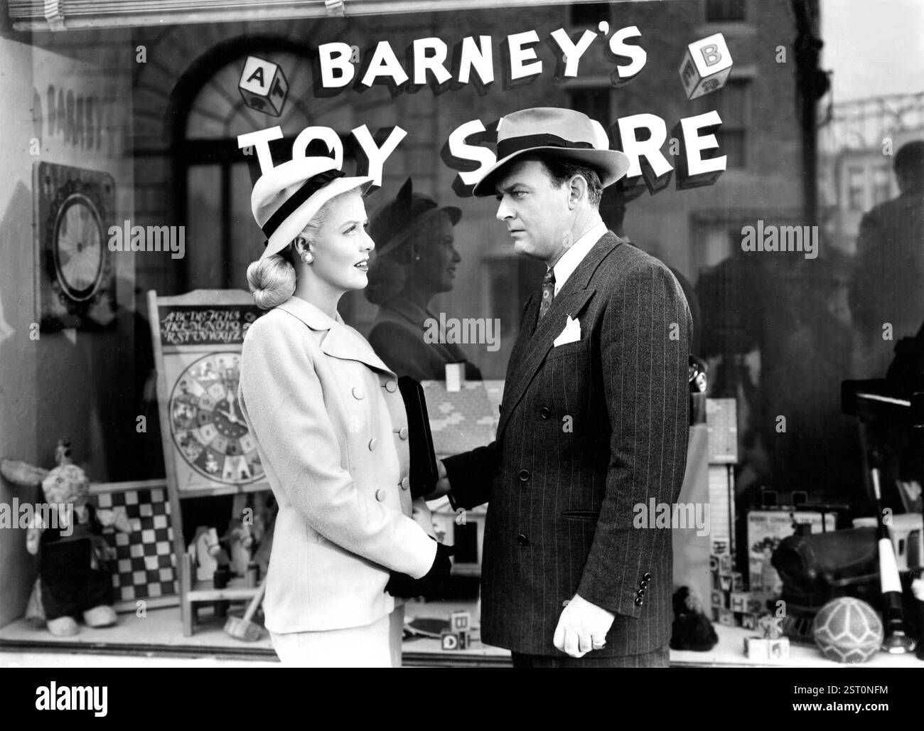 NIGHT EDITOR [US 1946] aka THE TRESPASSER [BR Title] JANIS CARTER ...