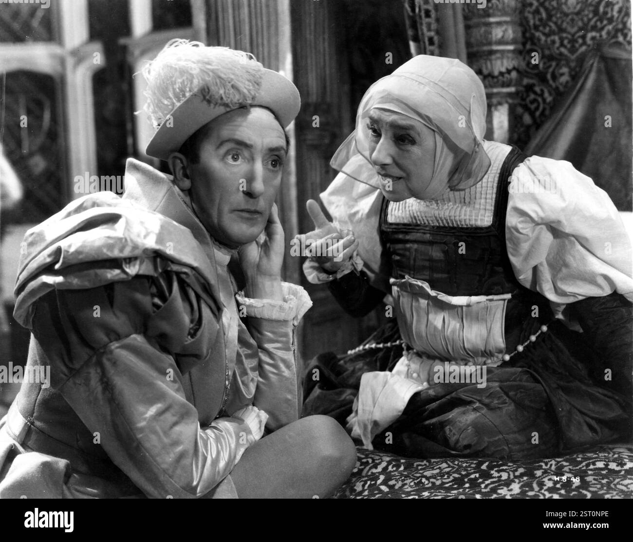 THE PRIVATE LIFE OF HENRY VIII [BR 1933] CLAUD ALLISTER, LADY TREE Date ...