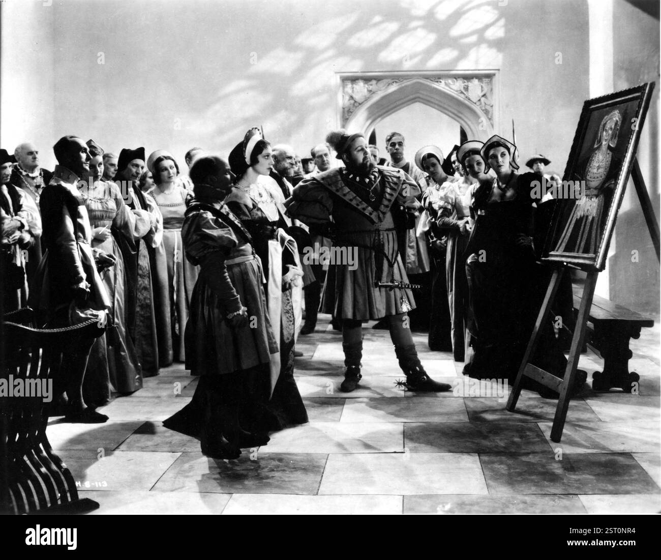 THE PRIVATE LIFE OF HENRY VIII [BR 1933] CHARLES LAUGHTON as King Henry ...