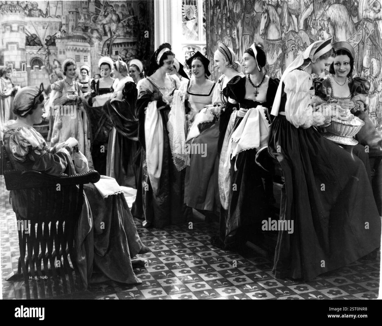 THE PRIVATE LIFE OF HENRY VIII [BR 1933] Date: 1933 Stock Photo - Alamy