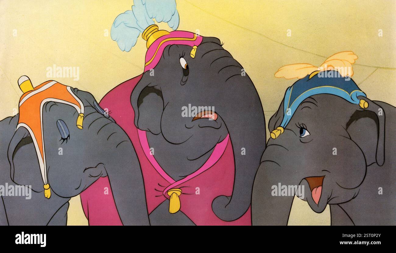 Dumbo 1941 hi-res stock photography and images - Alamy