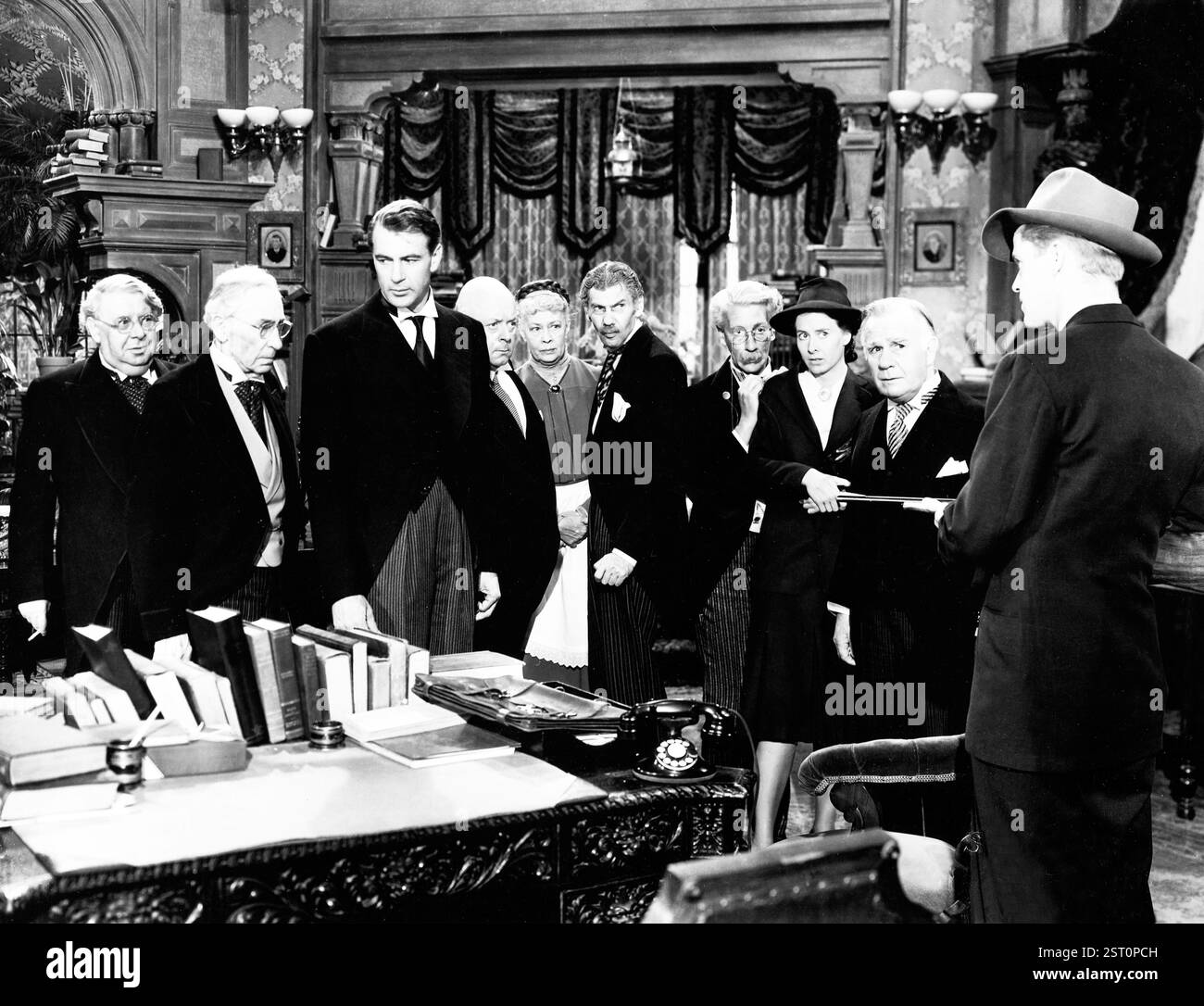 Richard haydn ball of fire 1941 hi-res stock photography and images - Alamy