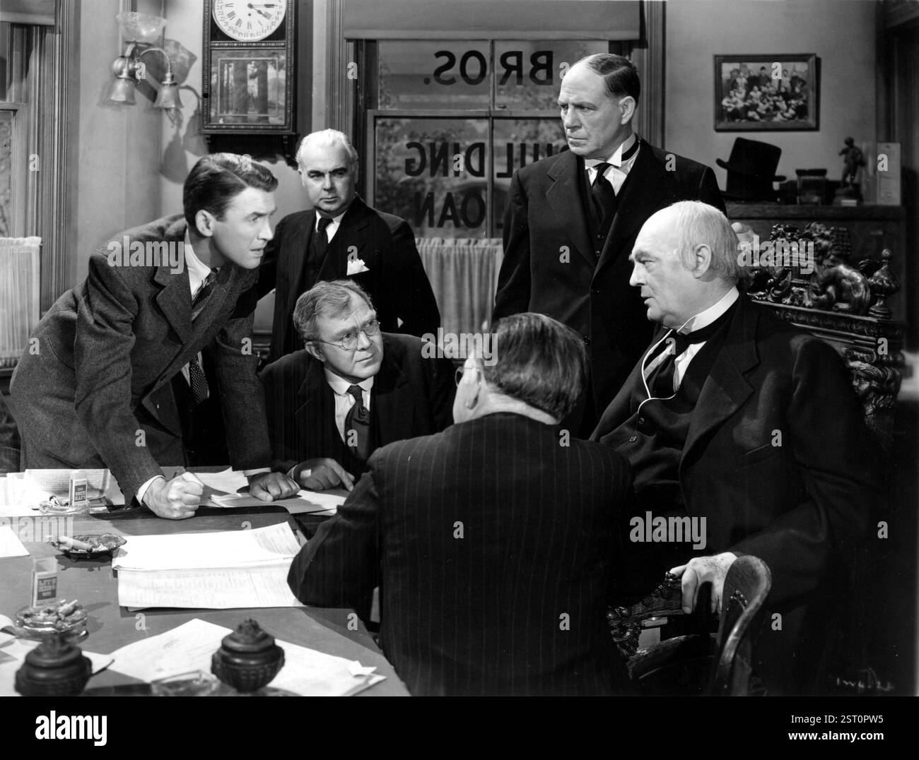 IT'S A WONDERFUL LIFE [US 1946] JAMES STEWART, THOMAS MITCHELL, FRANK ...