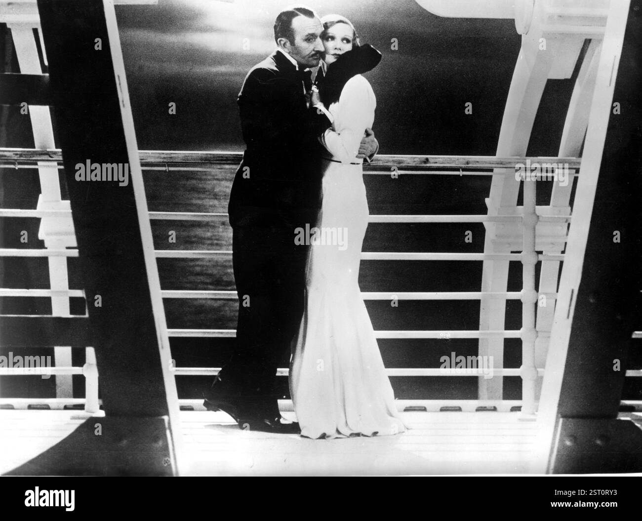 LEAP YEAR [BR 1932] TOM WALLS, JEANNE STUART Date: 1932 Stock Photo - Alamy