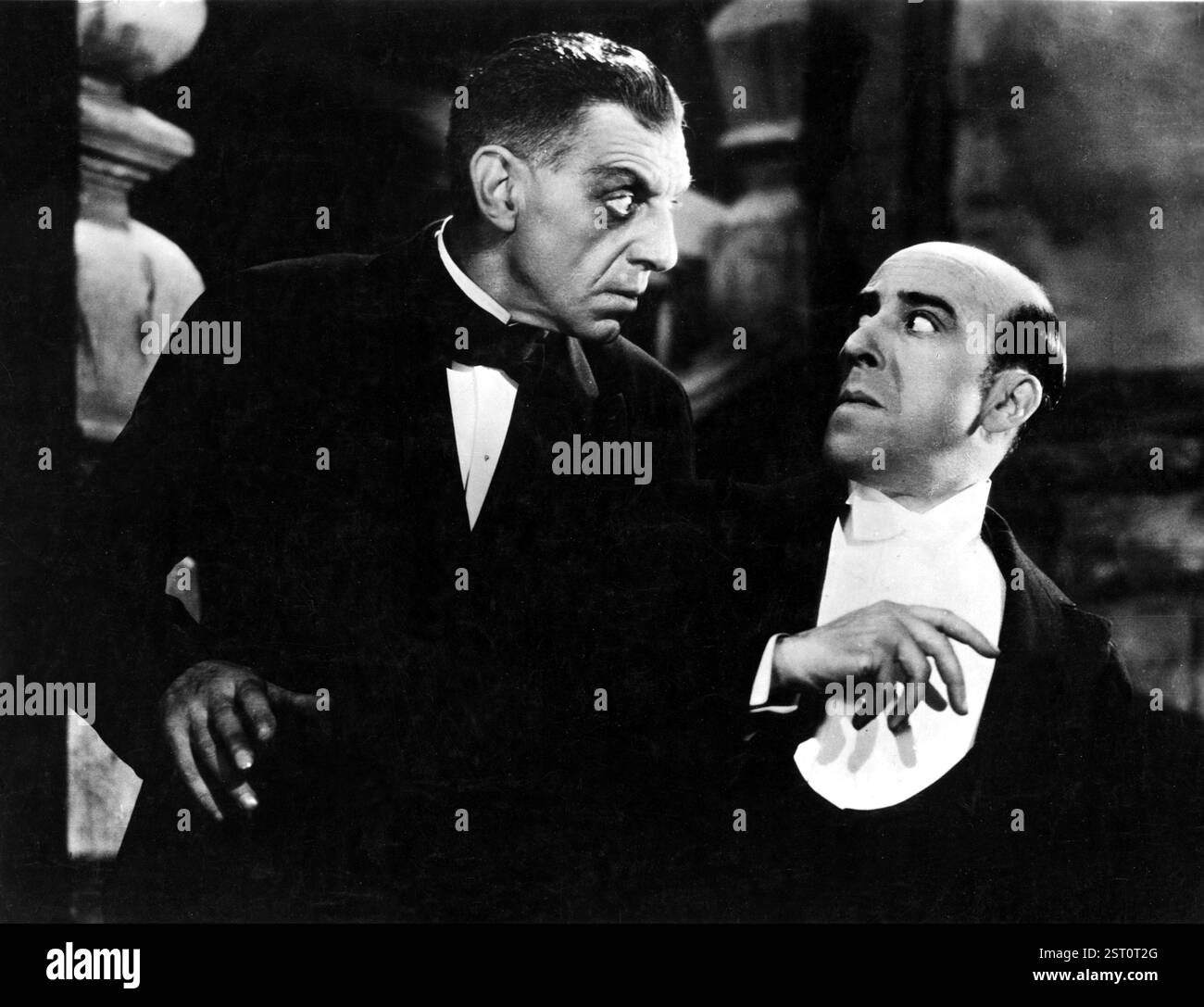 THARK [BR 1932] GORDON JAMES, ROBERTSON HARE Date: 1932 Stock Photo - Alamy