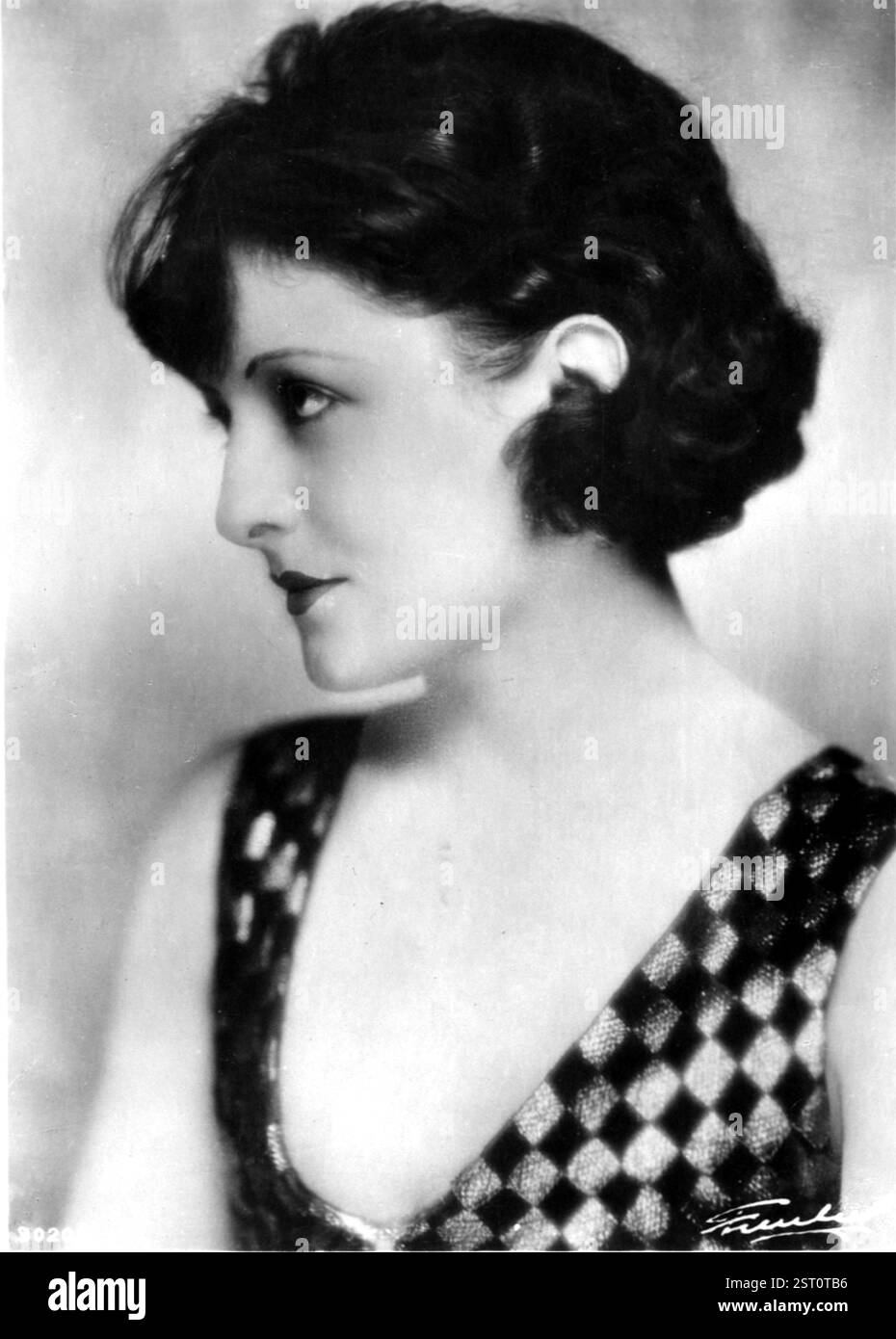 Lya de putti hi-res stock photography and images - Alamy