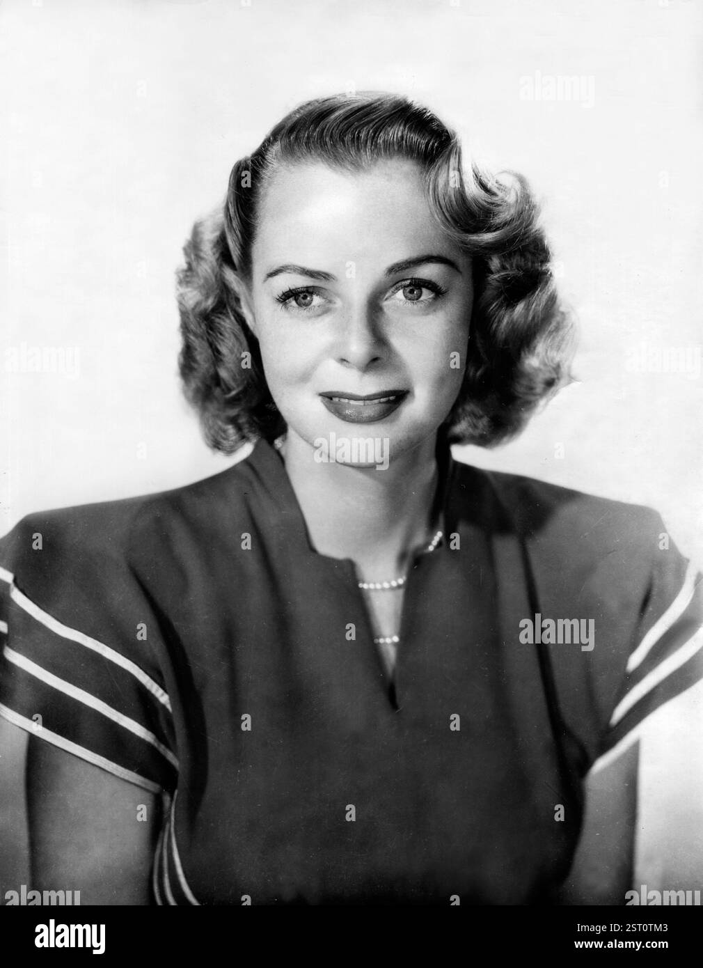 T-MEN [US 1947] JUNE LOCKHART Date: 1947 Stock Photo - Alamy