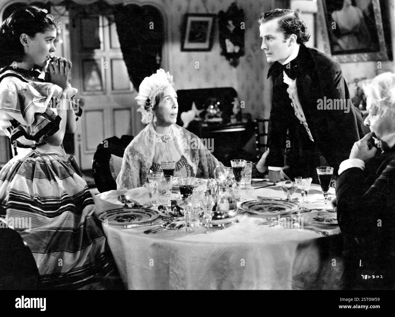 DAVID COPPERFIELD [US 1935] MAUREEN O'SULLIVAN as Dora, EDNA MAY OLIVER ...