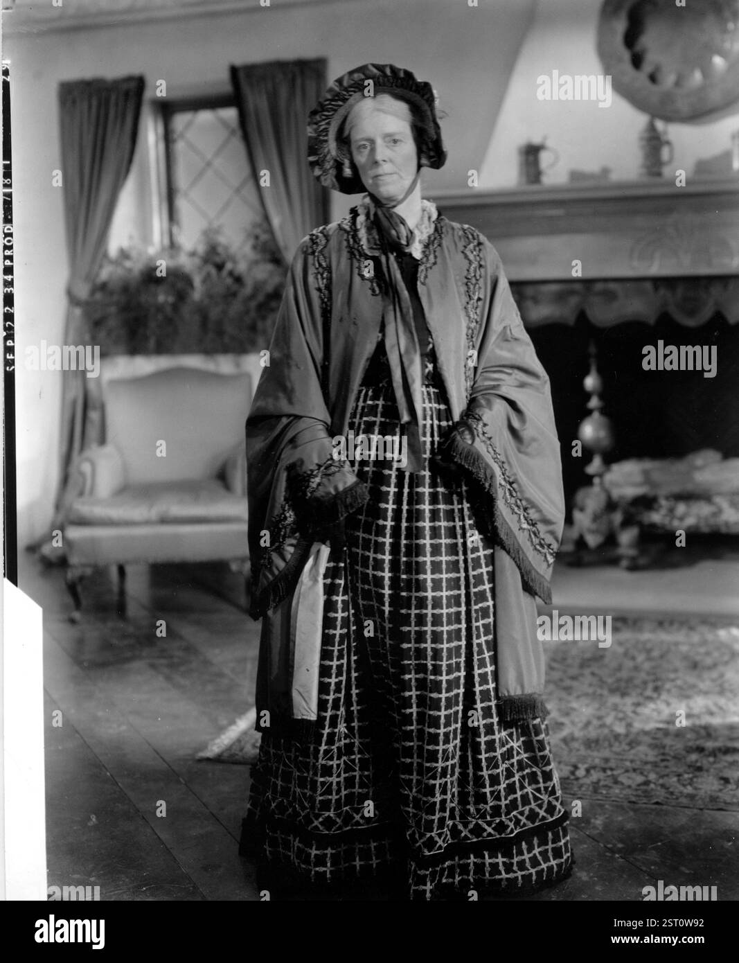 DAVID COPPERFIELD [US 1935] JEAN CADELL as Mrs Micawber Wardrobe test ...