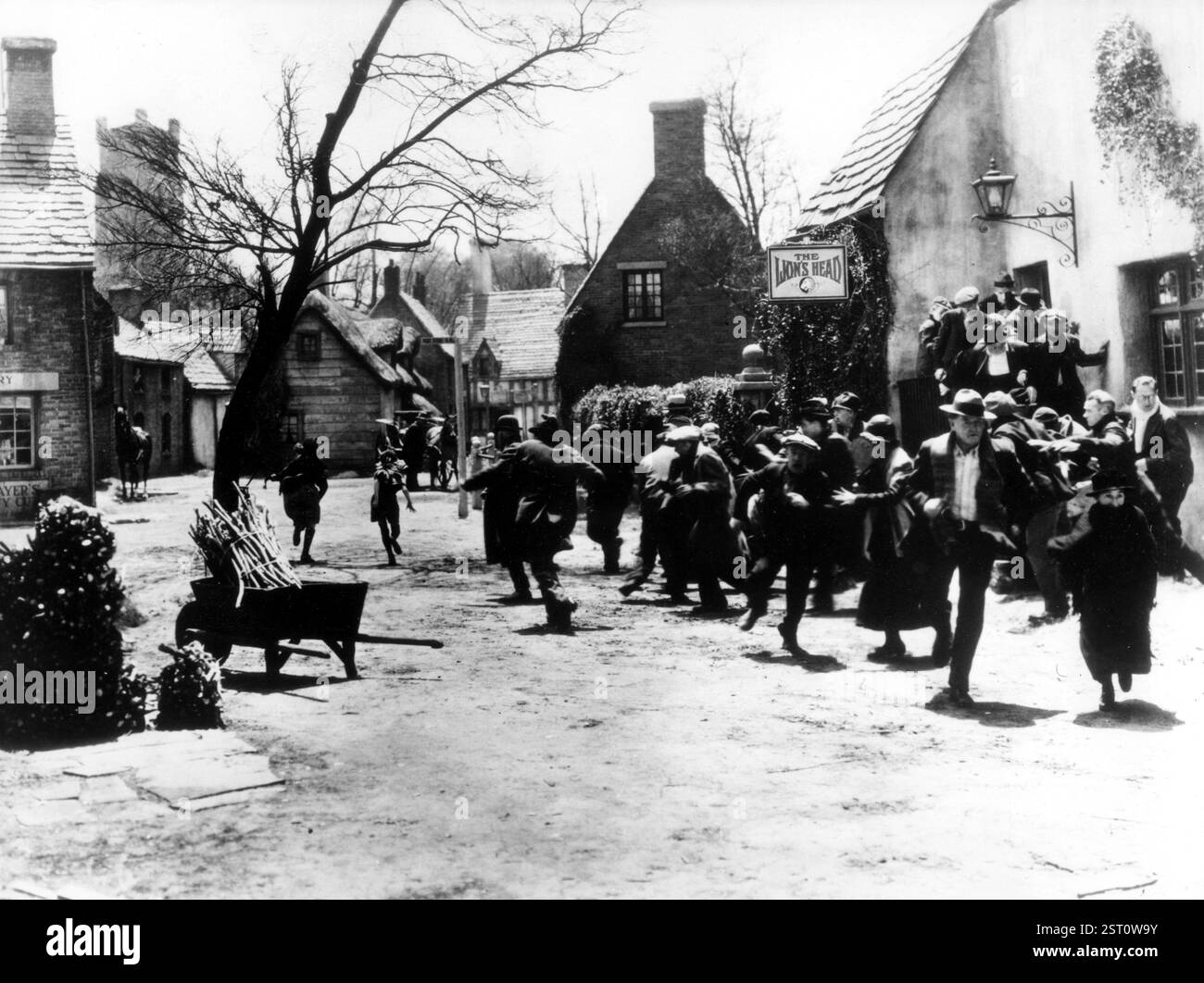 THE INVISIBLE MAN [US 1933] Date: 1933 Stock Photo - Alamy