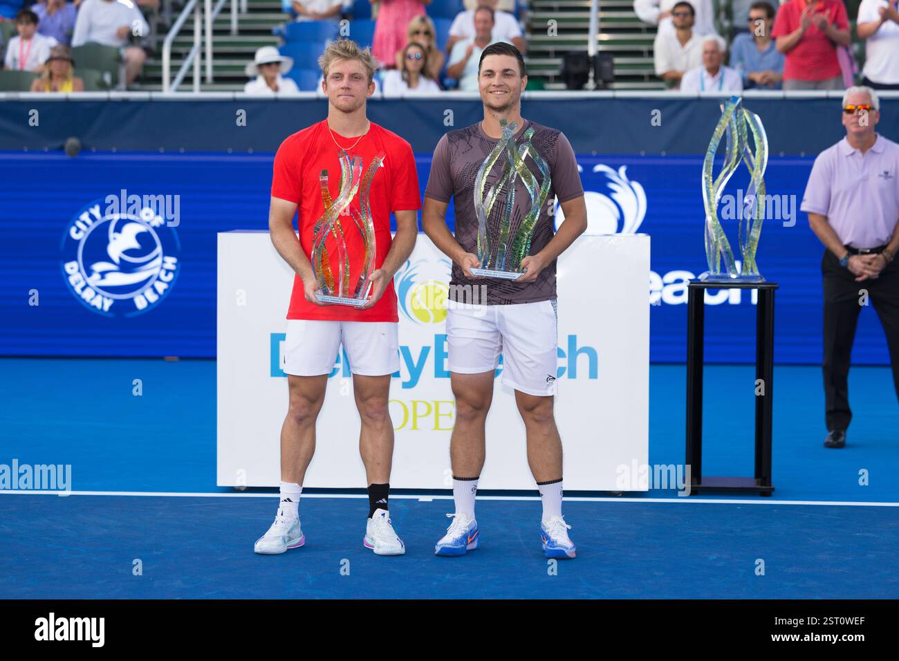 DELRAY BEACH, FLORIDA - FEBRUARY 16: Alejandro Davidovich Fokina of Spain and Miomir Kecmanovic ...
