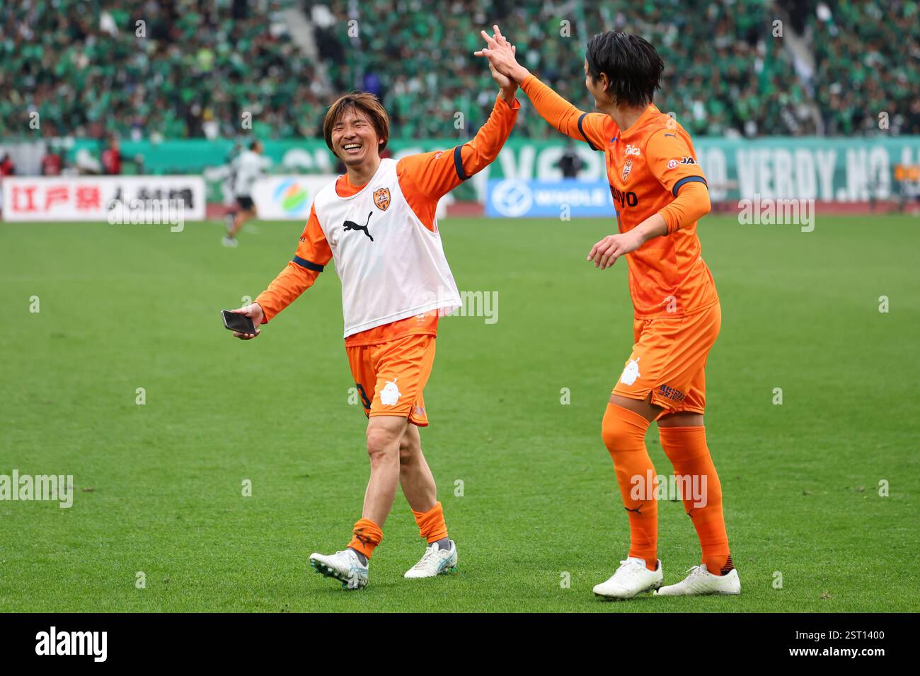 Tokyo, Japan. 16th Feb, 2025. (L-R) Takashi Inui, Yuji Takahashi (S ...