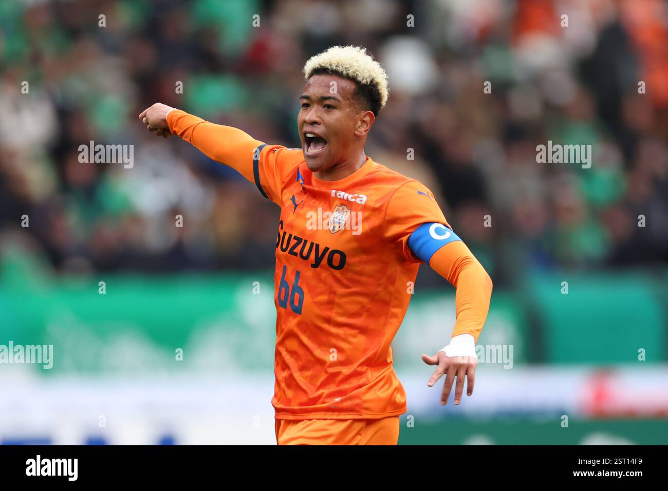Tokyo, Japan. 16th Feb, 2025. Jelani Reshaun Sumiyoshi (S-Pulse ...
