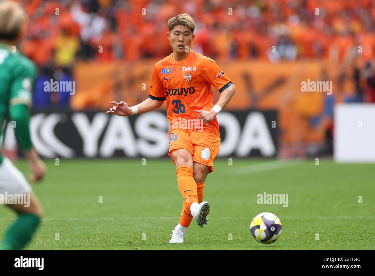 Tokyo, Japan. 16th Feb, 2025. Zento Uno (S-Pulse) Football/Soccer ...