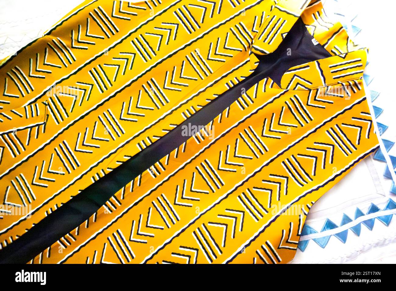 Jacket with prints hi-res stock photography and images - Alamy