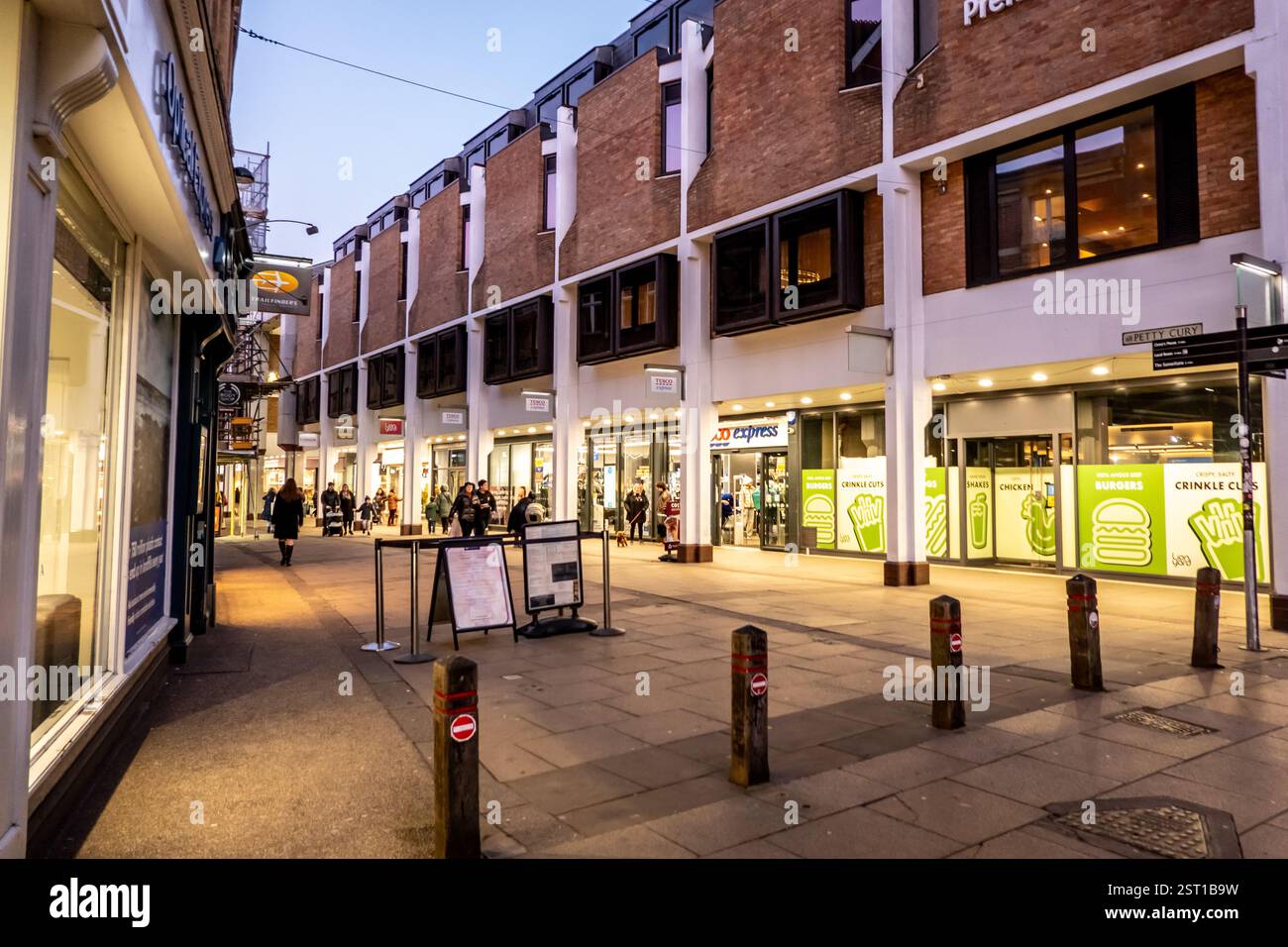 Market day in cambridge hi-res stock photography and images - Alamy