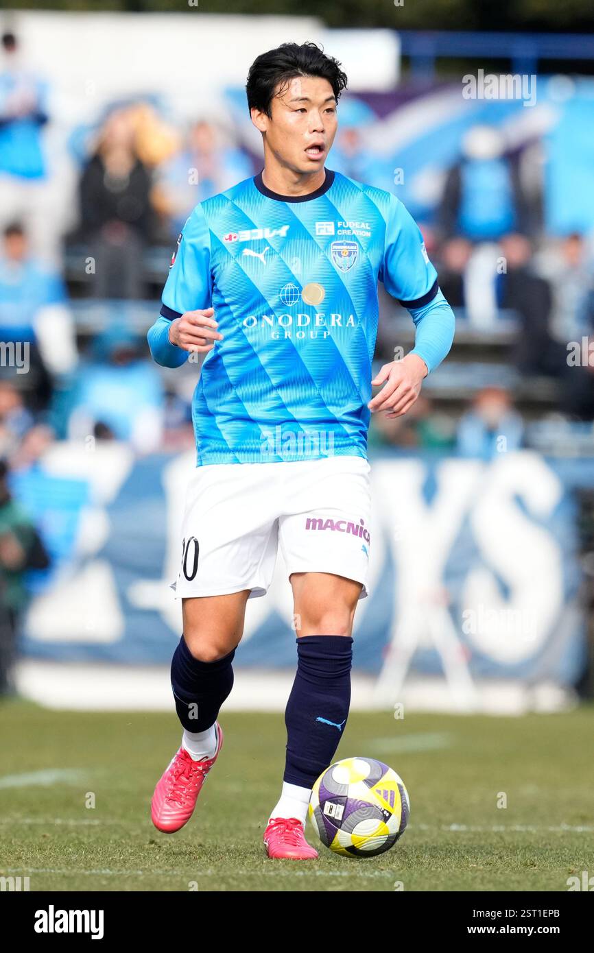 Kanagawa, Japan. 15th Feb, 2025. Kosuke Yamazaki (Yokohama FC) Football ...