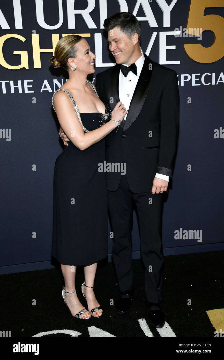 Scarlett Johansson, left, and Colin Jost attend "SNL50: The Anniversary ...