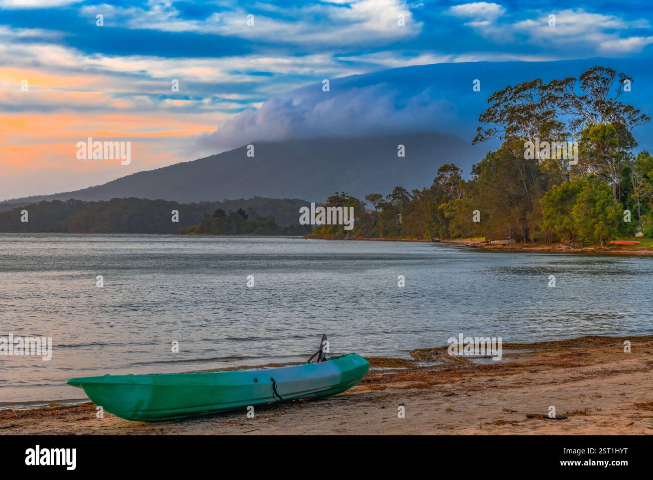 Sunset views over Wallaga Lake at the base of Gulaga Mountain, Bermagui ...