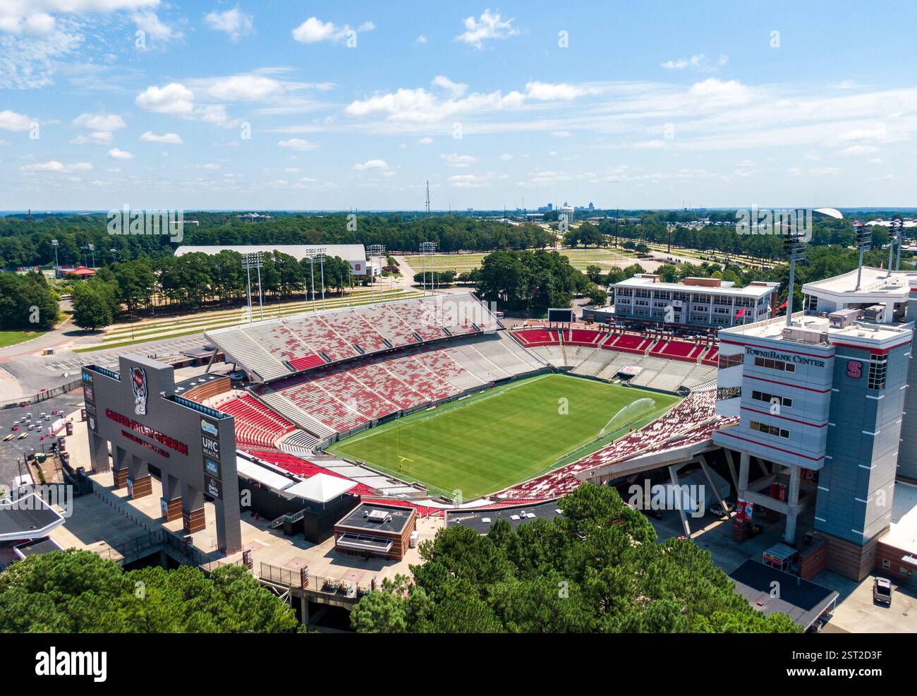 Ncsu alumni hi-res stock photography and images - Alamy