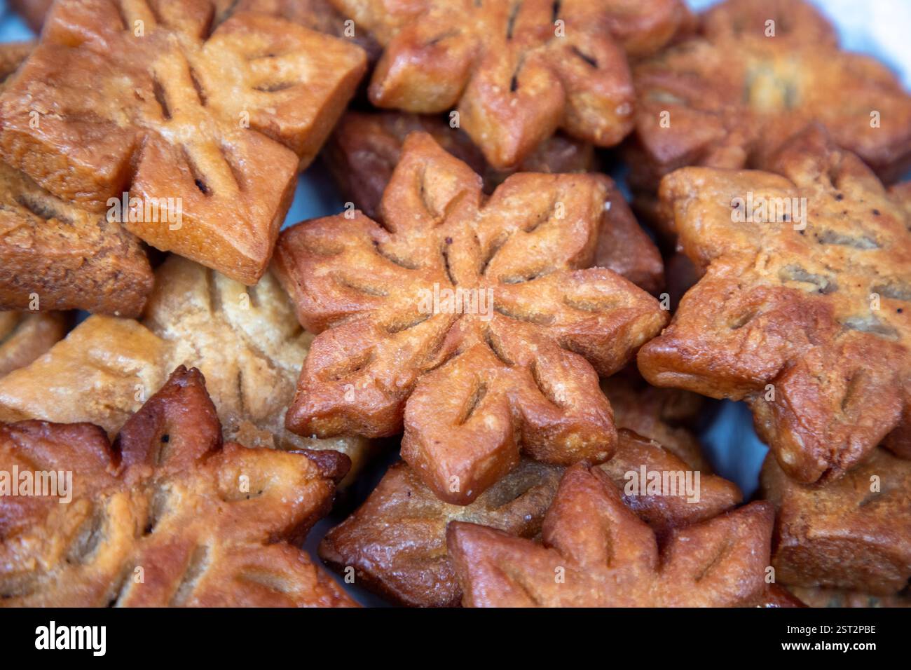 A traditional handmade cake of Bangladesh, known as 'Pitha ...