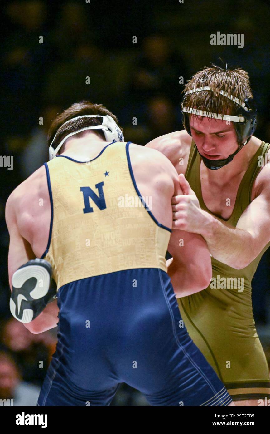 West Point, Ny, USA. 16th Feb, 2025. GUNNER FILIPOWICZ 165lbs OF THE ...