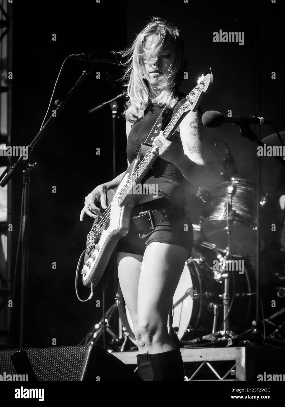 Female digital camera Black and White Stock Photos & Images - Alamy