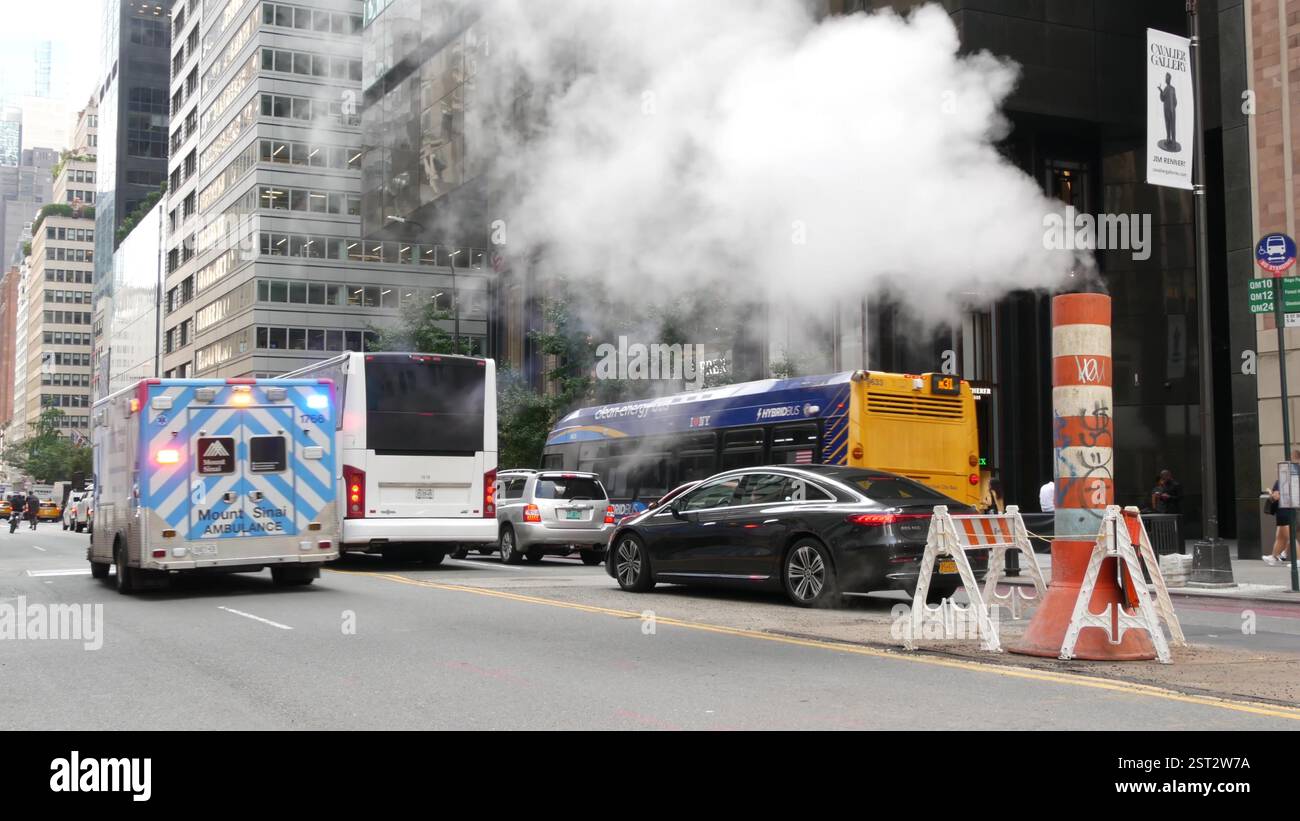 New York City, United States - 11 Sept 2023: Mount Sinai ambulance ...