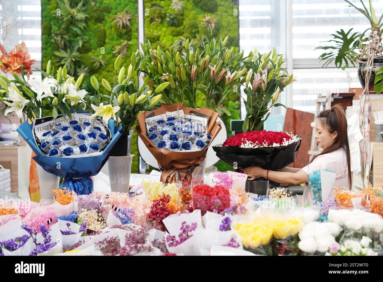 **CHINESE MAINLAND, HONG KONG, MACAU AND TAIWAN OUT** Sales of flowers ...