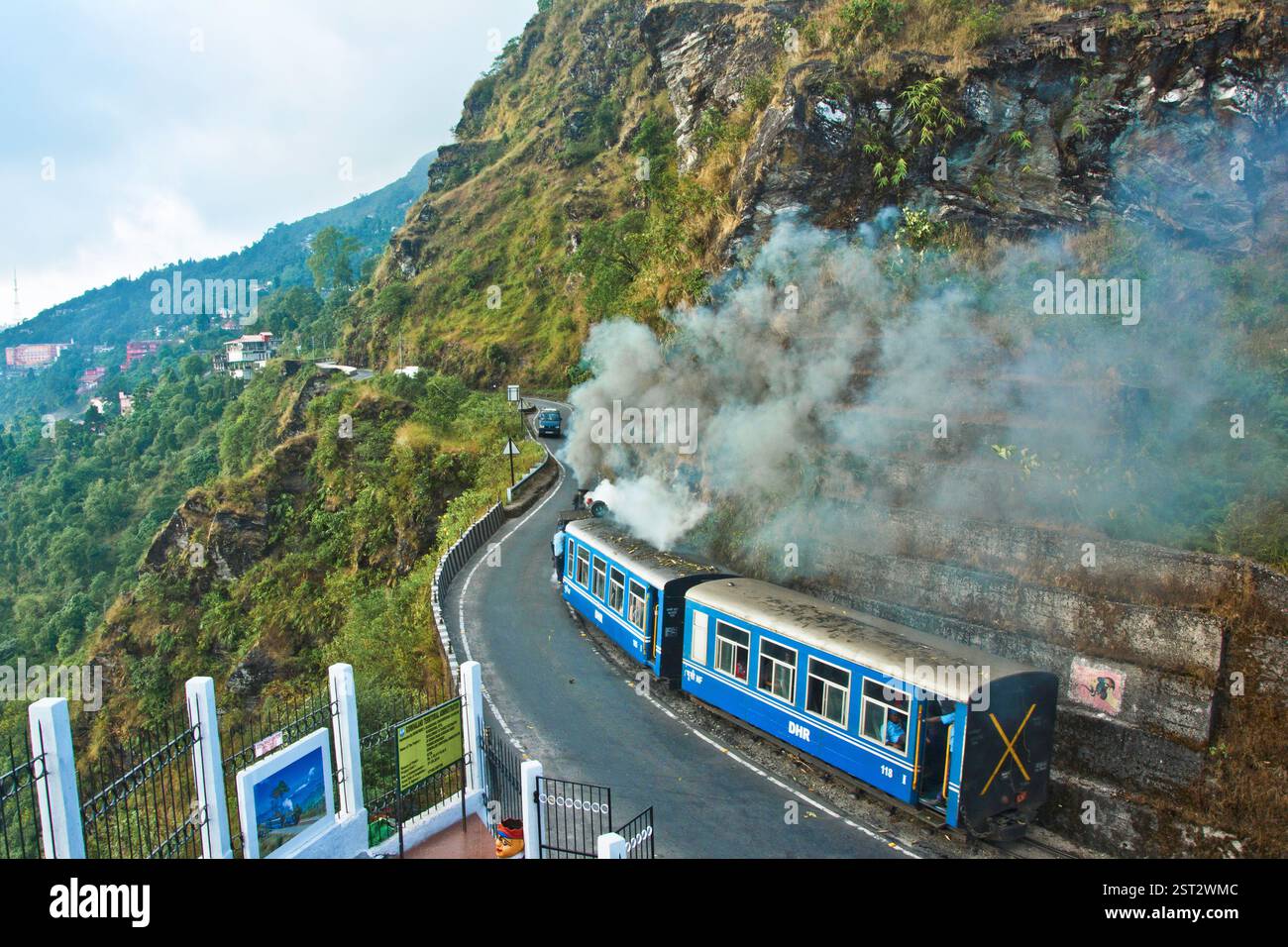 DHR on Gidda Pahar Kurseong Stock Photo - Alamy