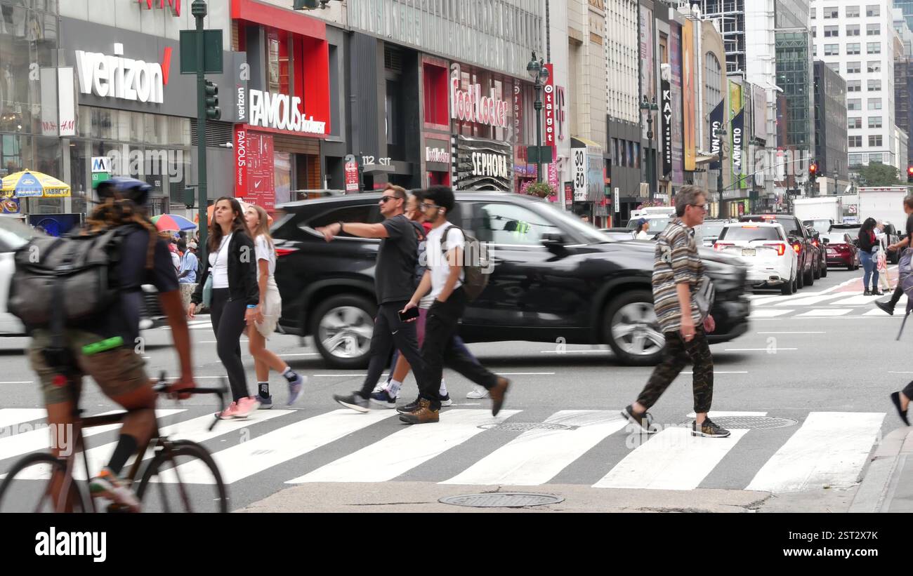 The target manhattan herald square store hi-res stock photography and ...