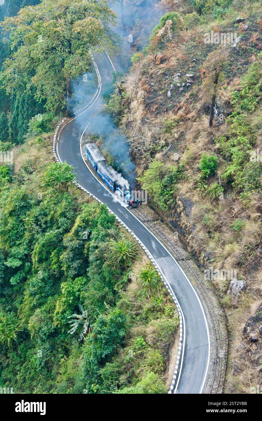 Steam engine darjeeling toy train hi-res stock photography and images - Alamy