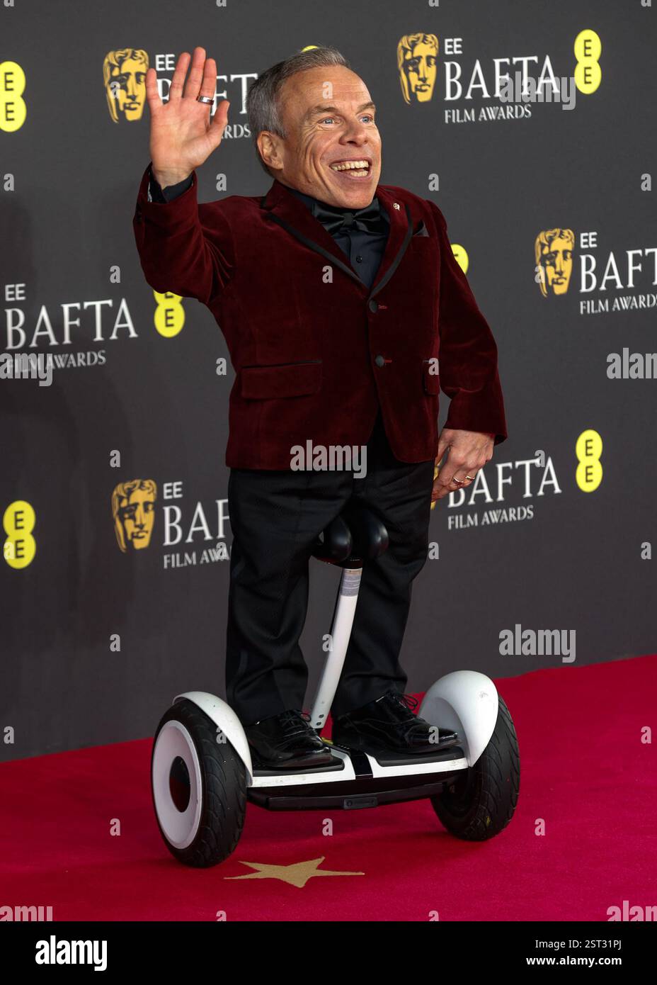 London, UK. 16th Feb, 2025. Warwick Davis attends the EE BAFTA Film ...