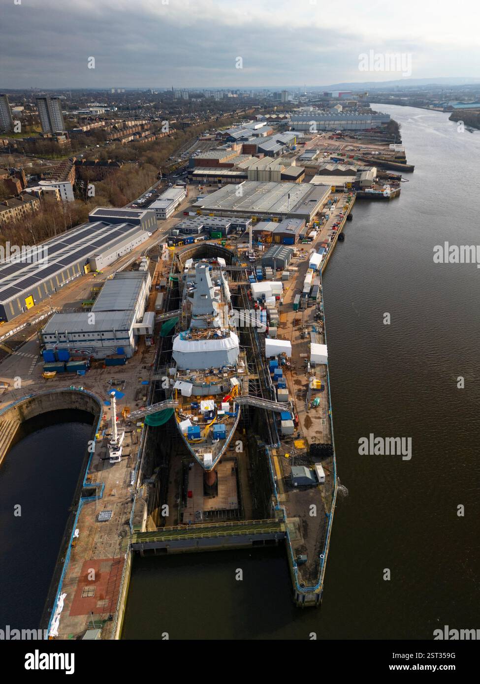 Aerial view of HMS Cardiff Type 26 frigate under construction at BAE ...