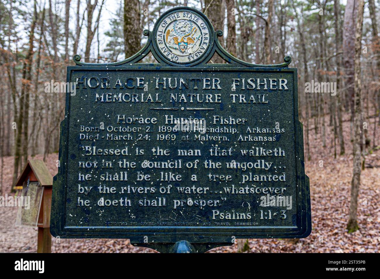 Horace Hunter Fisher Memorial Nature Trail sign at Lake Catherine State Park Stock Photo - Alamy
