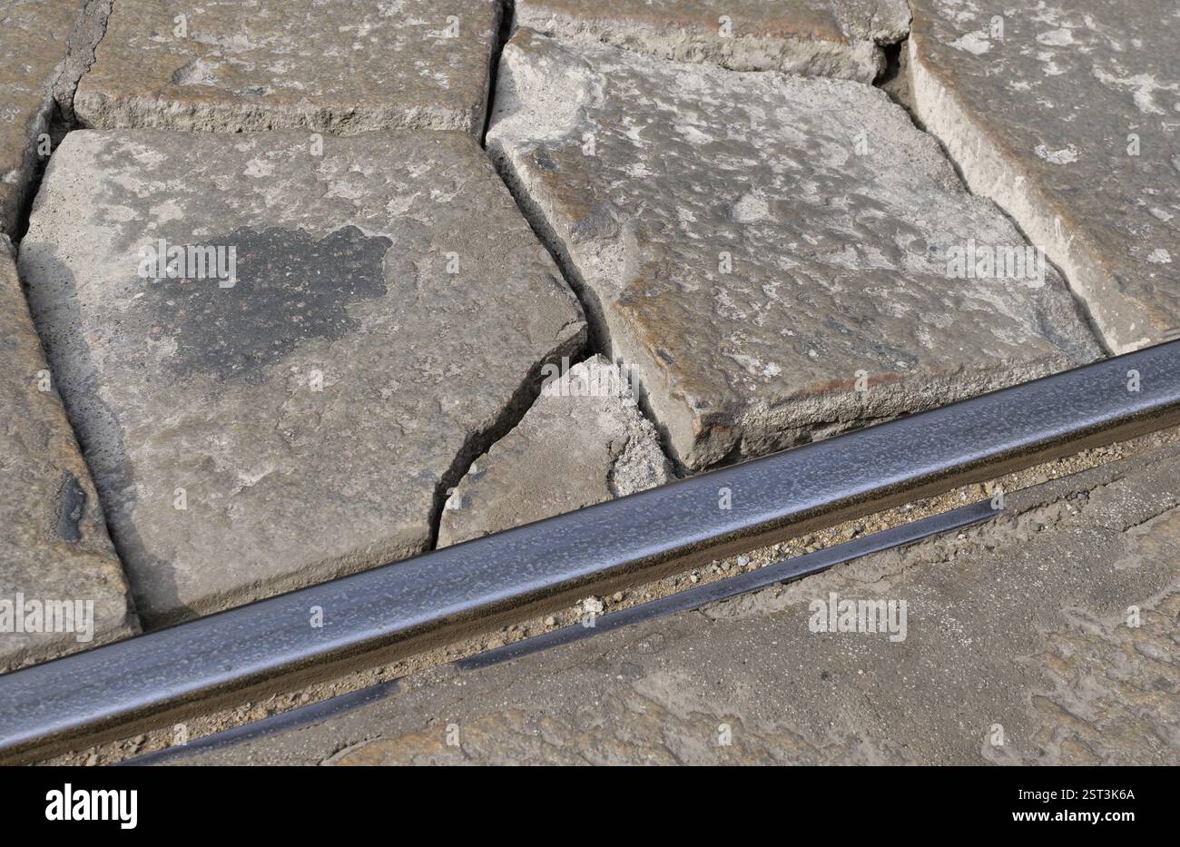 Milan, . 17th Feb, 2025. The poor maintenance of the Pavè in the city ...