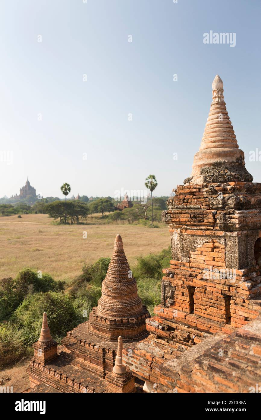 Myanmar, Bagan, temples of Bagan near Manuha Stock Photo - Alamy