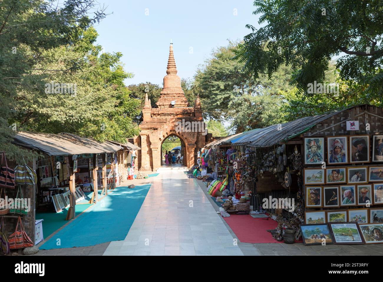 Myanmar, Bagan, tourist stalls at the Sulamani Temple Stock Photo - Alamy